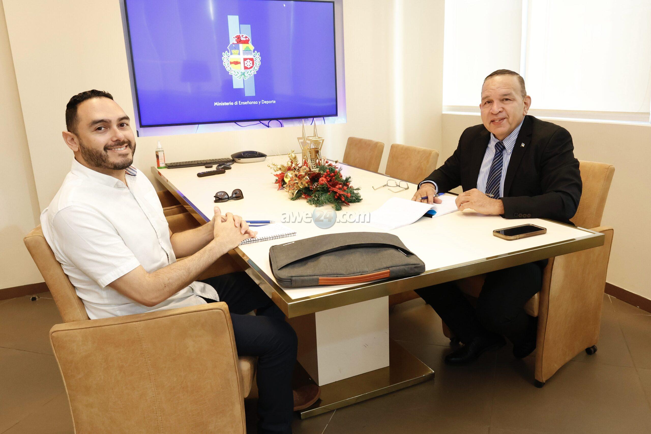 MINISTER ENDY CROES A REUNI CU SR. DAROUL CROES. – AWE24.com Bo centro ...