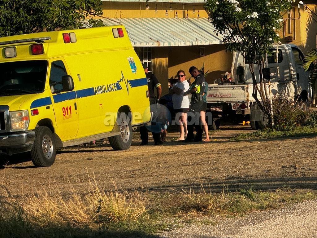 Habitante a yama pa un familiar cu a yega cerca dje herida despues di a ...