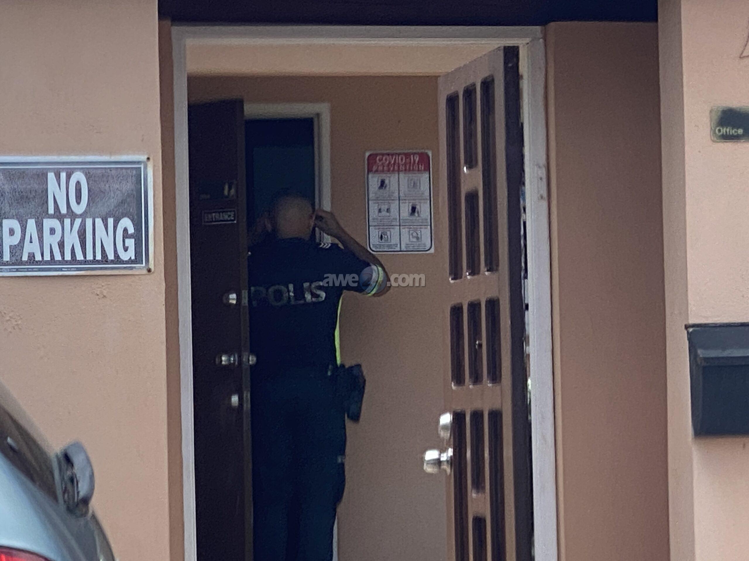 Polis a bay oficina di un abogado pa persona indesea – AWE24.com Bo ...